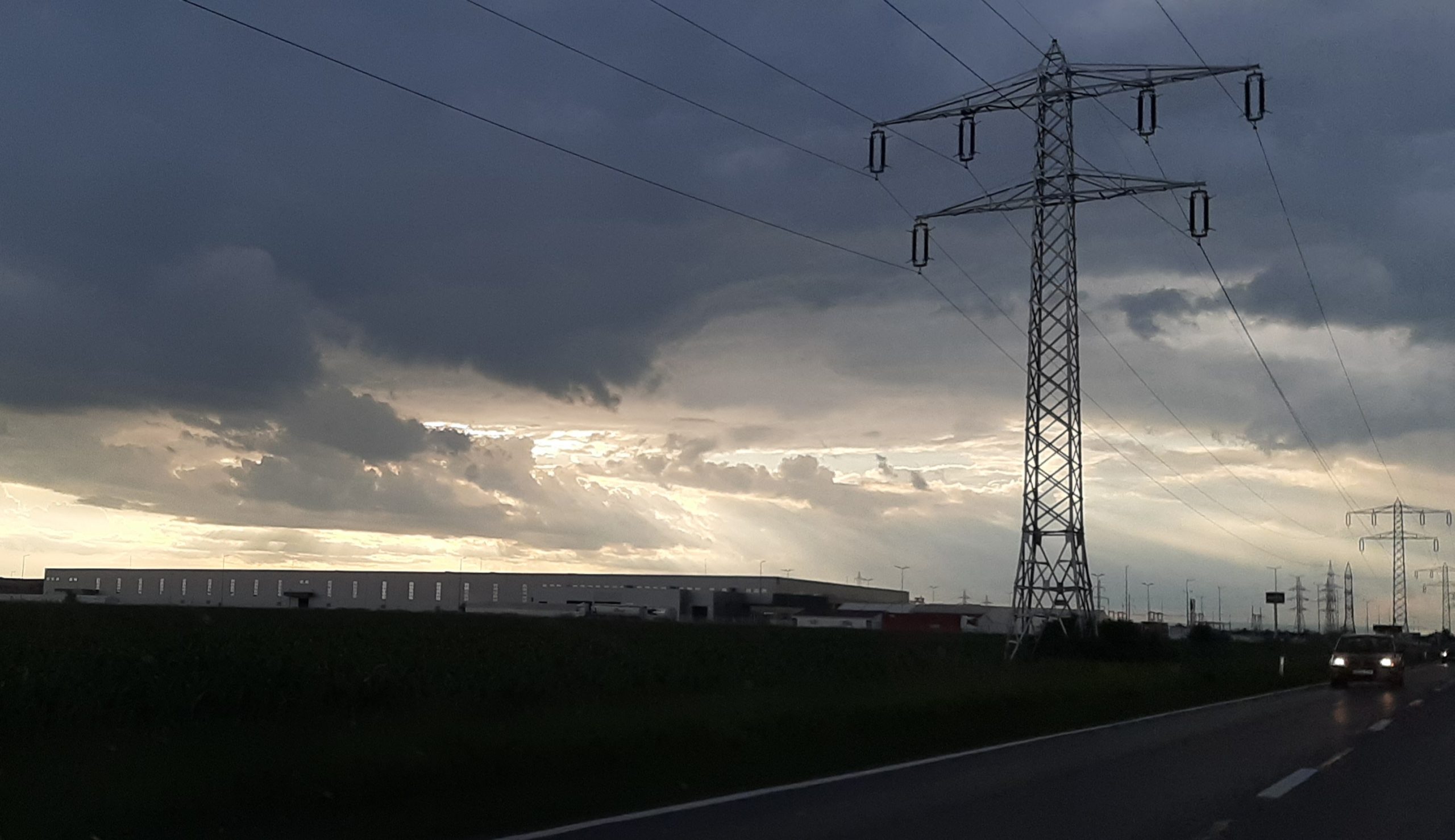 VIJELII, GRINDINĂ și PLOI TORENȚIALE | Ziarul Dâmboviţa